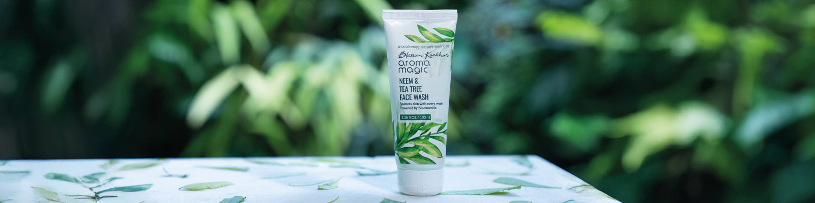 Struggling with Pimples? Here’s Why You Should Switch to Neem & Tea Tr