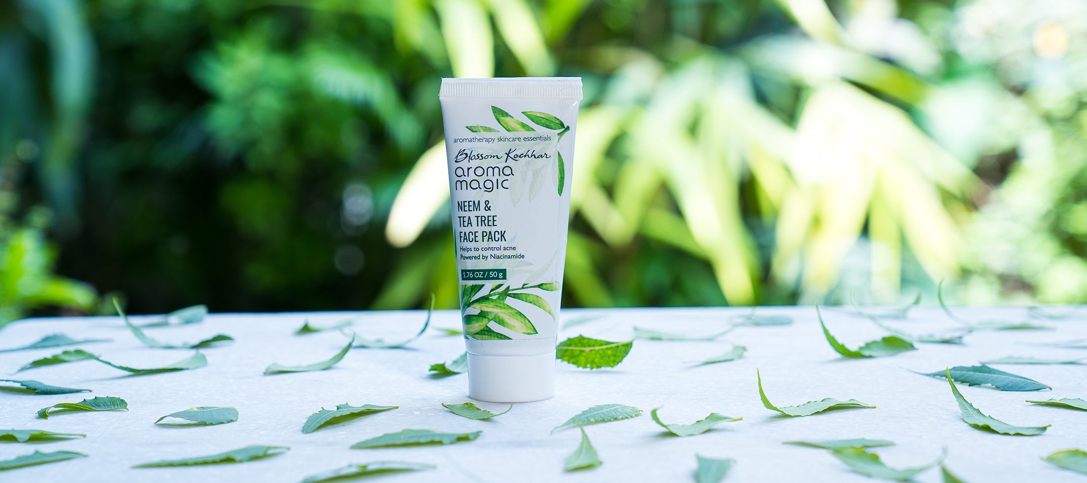 Benefits & Uses of Neem & Tea Tree Face Pack - Niacinamide