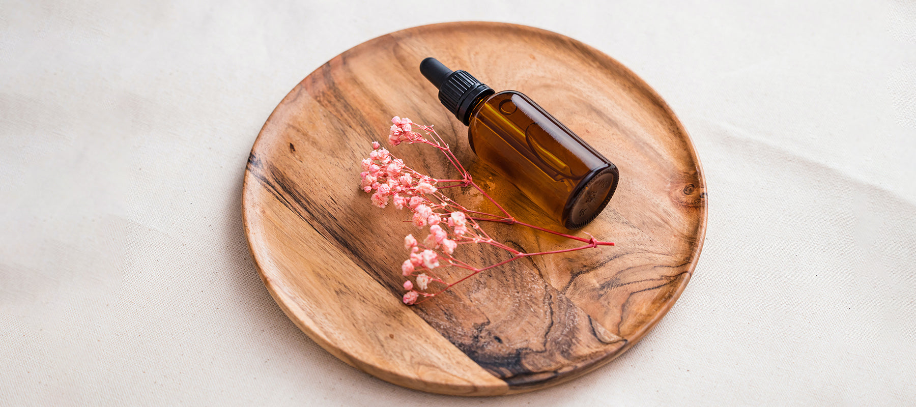 Rosewood Essential Oil – Key Benefits & More